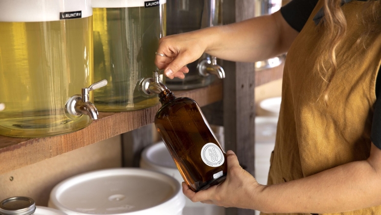 Find sustainable products, not plastic, at Oakland’s Re-Up Refill Shop ...