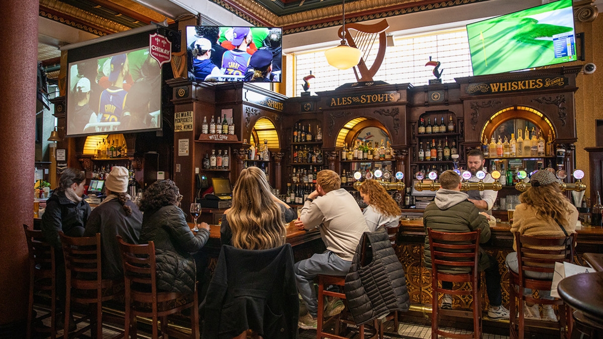 St. Patrick’s Day Bar Hopping: BARTable Irish Pubs to Visit | BARTable